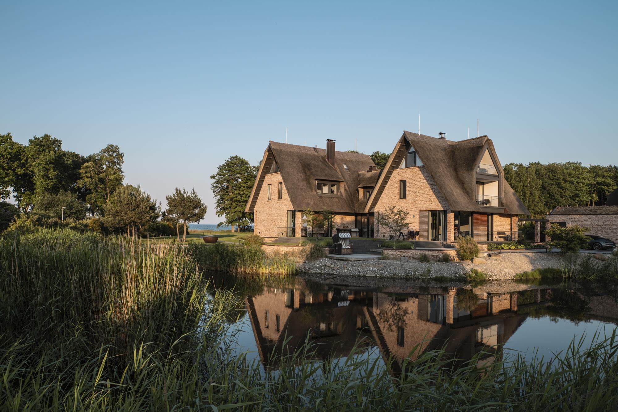 Reetvilla | Sky-Frame