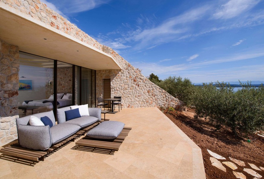 References | Sky-Frame